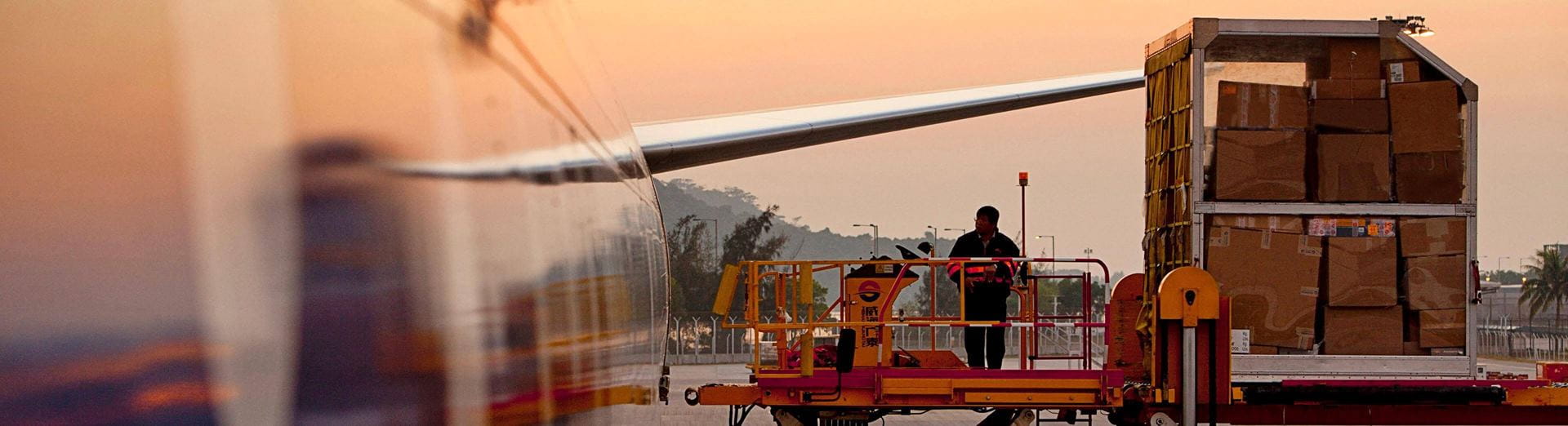 Import export Air Freight | DSV Transport and Logistics