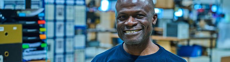 Warehouse job vacancies in logistics | DSV