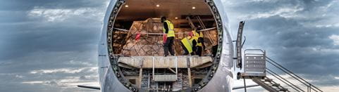 Freight forwarding jobs in global supply chain | DSV