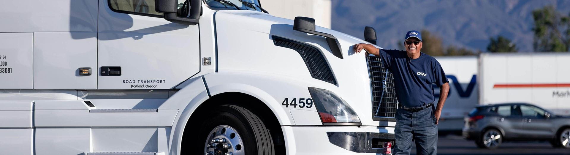 Become a DSV driver - stable work for truckers | DSV
