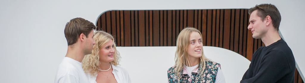 Bliv elev i DSV - Se aktuelle elevstillinger og ansøg | DSV