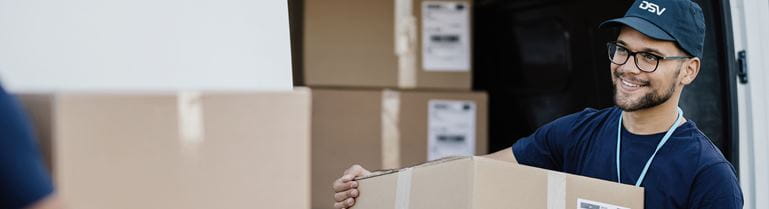 Servicios urgentes con despacho de aduanas | DSV XPress