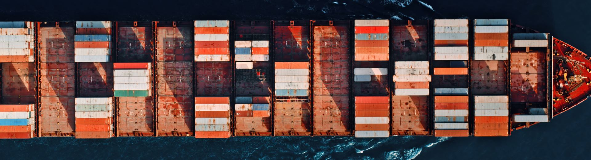 Full Container Load FCL | DSV Transport and Logistics