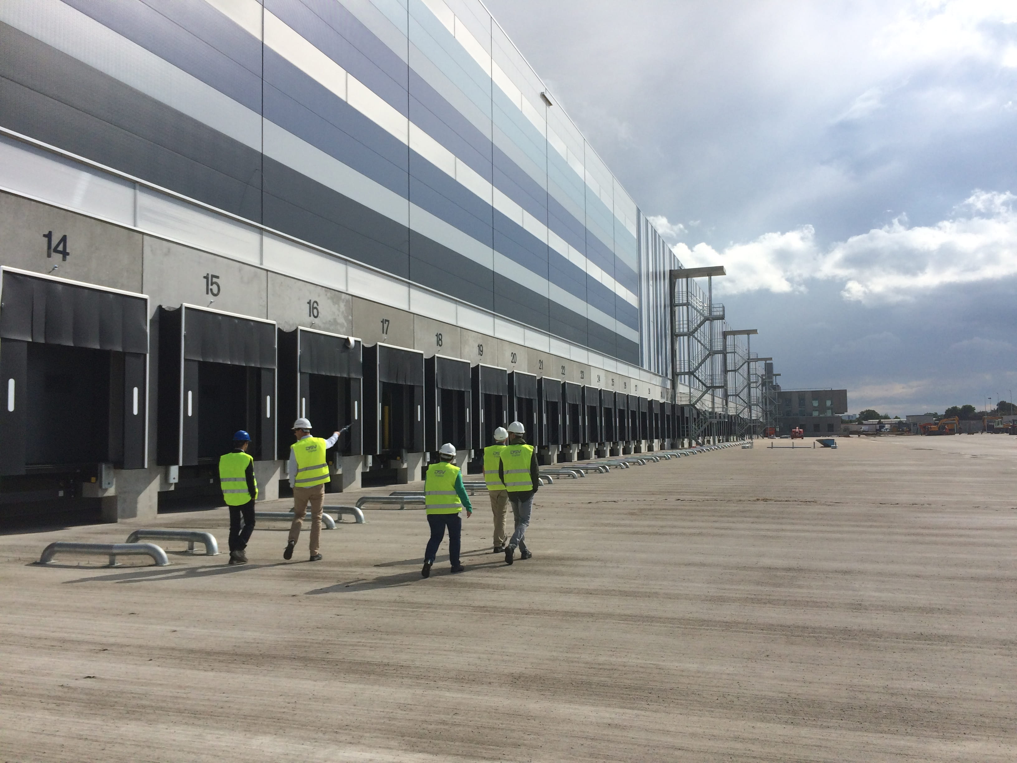 DSV to run Primark distribution centre in the Netherlands