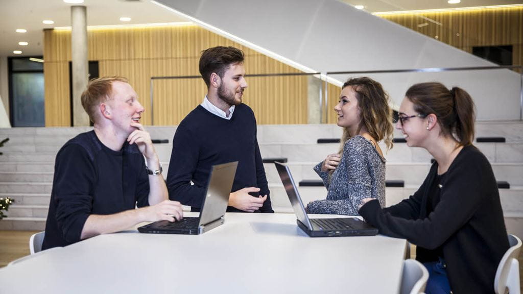 Meet our trainees | DSV