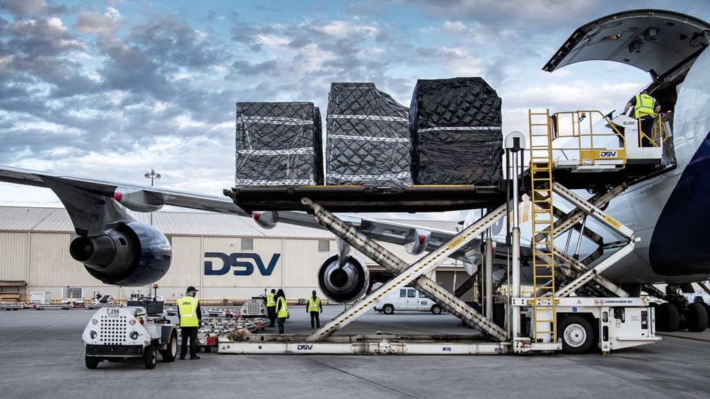 DSV manages massive move | DSV