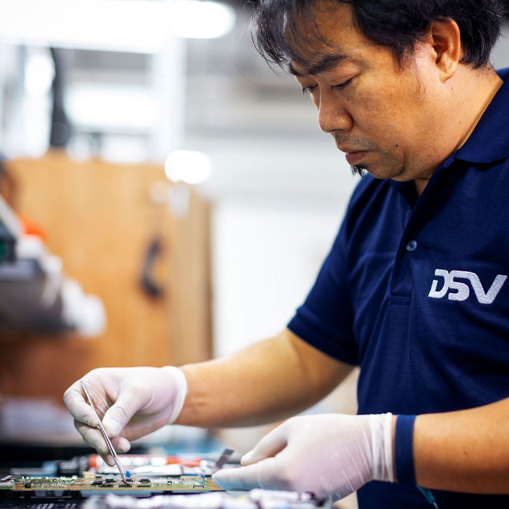 Sustainable Warehousing - Lower CO2 with DSV