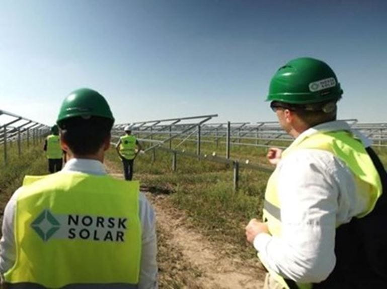 Transporting solar panels – 20 years experience | DSV