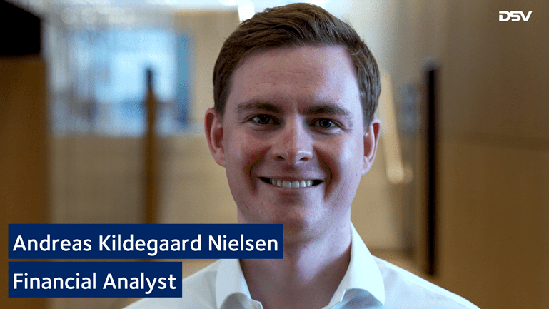 Logistics finance jobs – Keeping us on track | DSV