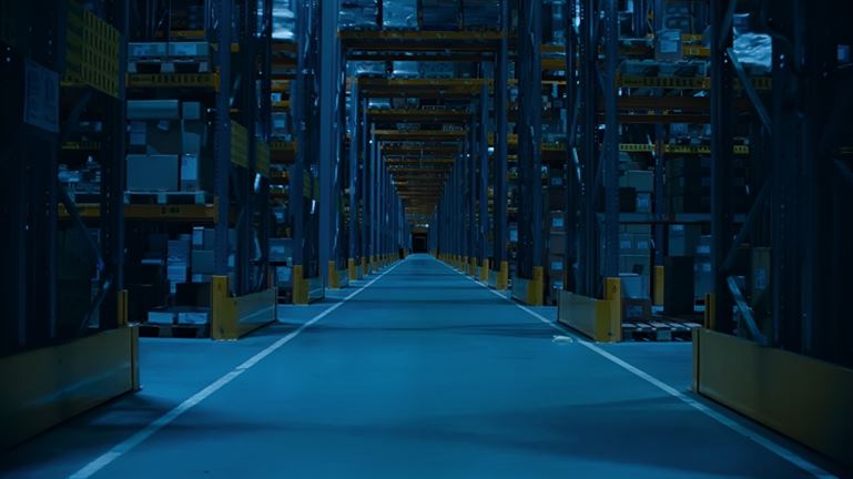 Sustainable Warehousing - Lower CO2 with DSV