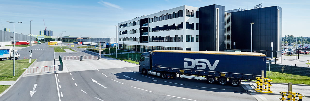 Spedition in Krefeld - Transporte weltweit | DSV