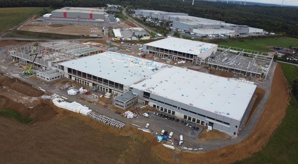 DSV feiert Richtfest einer Multi-User-Anlage